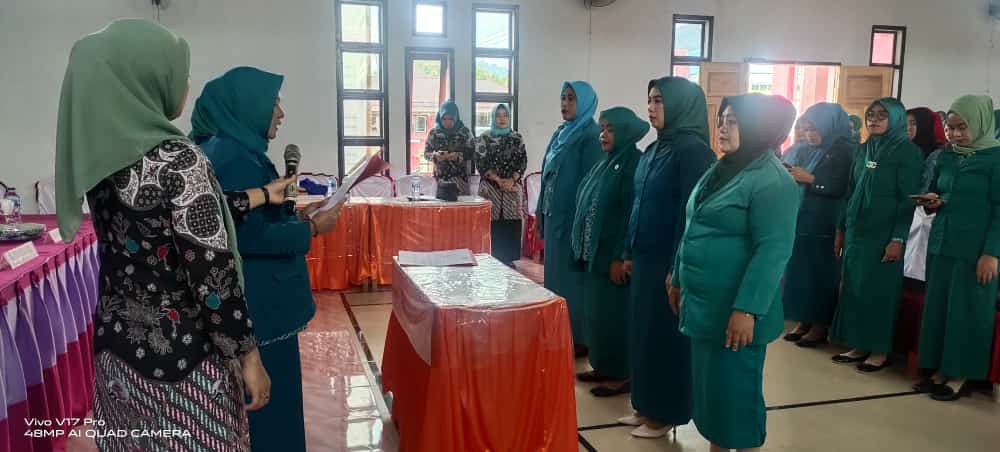 Nurtin Hamdata Pilohajia Resmi Dilantik Sebagai Ketua Tim Penggerak PKK ...